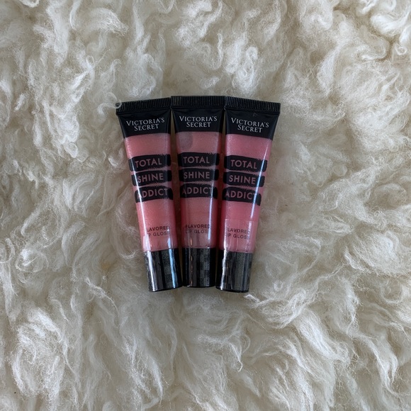 Victoria's Secret | Makeup | New Victorias Secret Strawberry Fizz ...